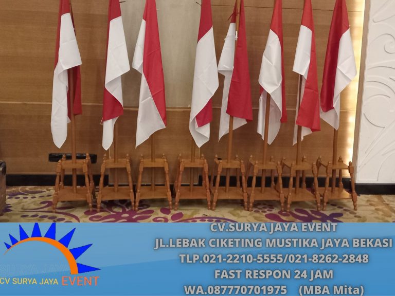 TIANG BENDERA KAYU – Surya Jaya Rental Equipment 0877-8057-7743